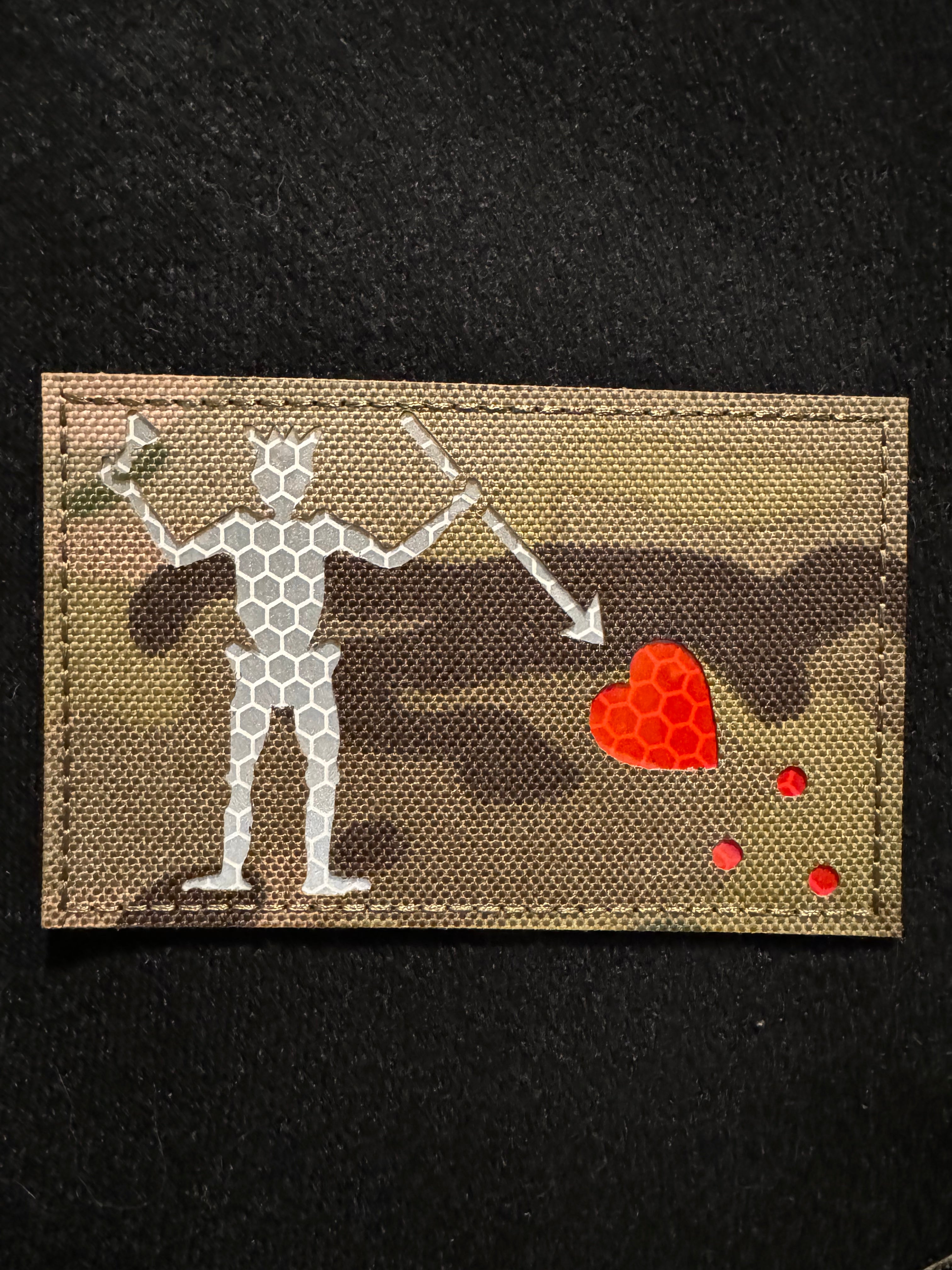 BLACKBEARD'S FLAG – NeonTac